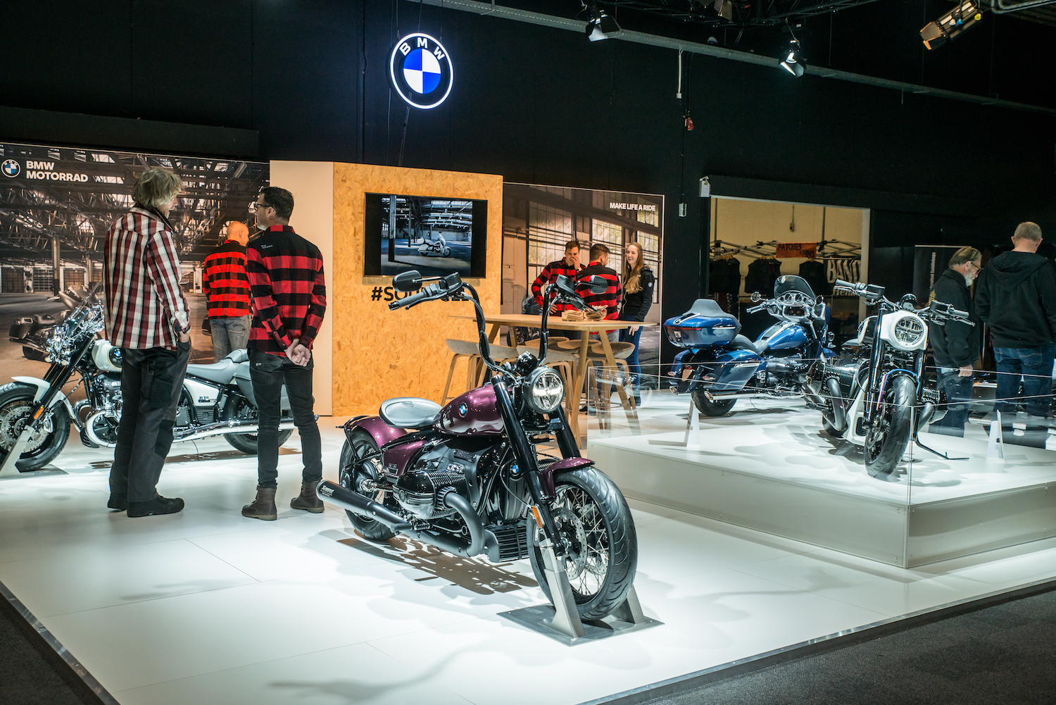 VEEL GROTE NAMEN OP DE BIGTWIN BIKESHOW & EXPO; BMW MOTORRAD OOK VAN DE ...